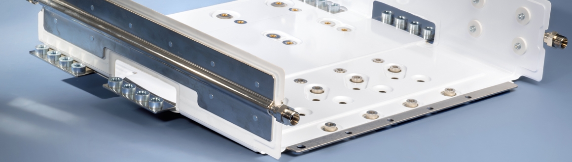 AUXEL LAMINATED BUSBARS - Amphenol AUXEL